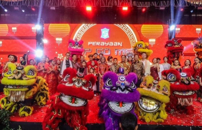 Pertama Kali! Cap Go Meh Dirayakan di Balai Kota – Surabaya Today