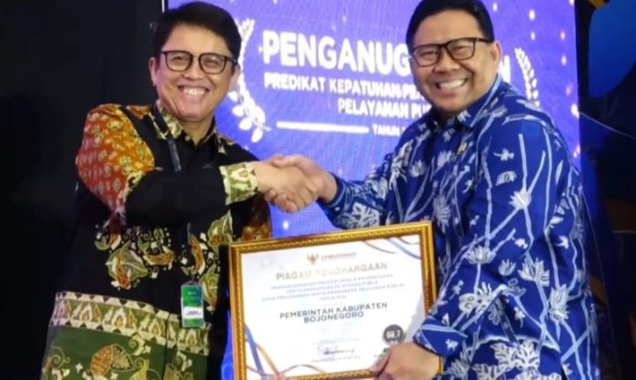 Pemkab Bojonegoro Raih Penghargaan Terbaik Ke-5 Nasional Kepatuhan Penyelenggaraan Pelayanan ...